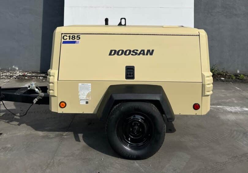 2016 DOOSAN 185 CFM diesel air compressor in excellent condition