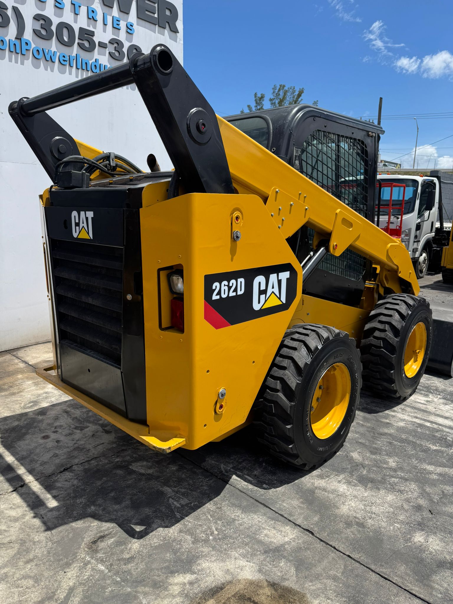 2016 Caterpillar 262D Skid Steer Loader – High Flow, Enclosed Cab, A/C
